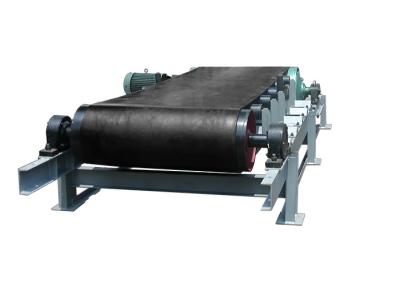 China Short Feeding Flat Length 4m Belt Conveyor Machine For Bags for sale