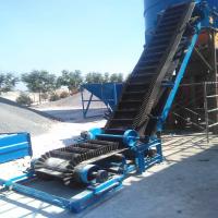 China Large Angle Heavy Duty Cleated 650mm Sidewall Belt Conveyor for sale