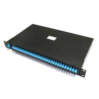 China 1x4 FTTH PLC Splitter SC Planar Waveguide Type Optical Box 1260-1650nm for sale