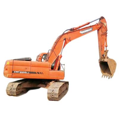 China 2017 Doosan DX225 Excavator Made in Korea with Original Hydraulic Cylinder in Shanghai for sale