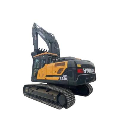 China Good Health Condition 22 Ton Hyundai HX220 Excavator in Shanghai High Operating Weight for sale