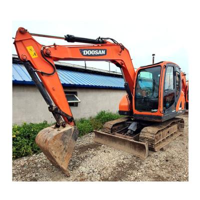 China Korea Mini Used Doosan DX75 7.5 Excavator with Original Hydraulic Valve in Shanghai for sale