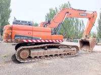 China 30 Ton Doosan DX300-9 Claw Excavator Made in South Korea for Good Condition in Shanghai for sale