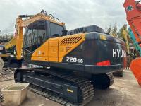 China 1.05m3 Bucket Capacity Original Korea Hyundai Used Crawler Excavator R220-9S in Shanghai for sale