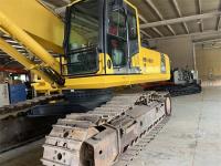 China Shanghai Used Komatsu PC450-8 Excavator 2.1 m3 Bucket Capacity 45000 KG Machine Weight for sale