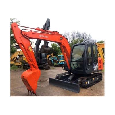 China Original Doosan DX60 6 Ton Mini Excavator in Korea Good Condition 1800 Working Hours for sale