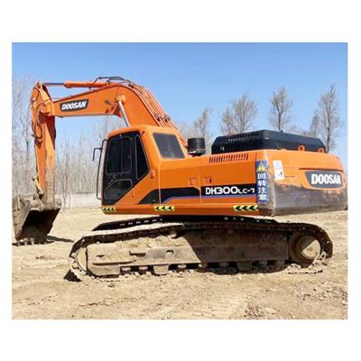 China Used Doosan DH300 Excavator with Original Hydraulic Valve and 3811 Working Hours for sale