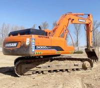 China Used Doosan DH300 Excavator with Original Hydraulic Valve and 3811 Working Hours for sale