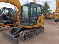 China Japan made Komatsu PC60 excavator 6.1 ton operating weight equipped with Cummins engine for sale