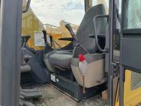China Japan made Komatsu PC60 excavator 6.1 ton operating weight equipped with Cummins engine for sale