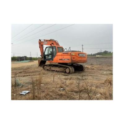 China Korea Made Doosan DX225 Crawler Excavator With 1.05m3 Bucket Capacity And 115KW Power for sale