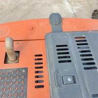 China 24 Ton Used Hitachi ZX240 Excavator Japan Original ZX240-3 with Original Cylinder for sale