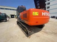 China 24 Ton Used Hitachi ZX200 Crawler Excavator in Japan with and Original Hydraulic Valve for sale