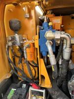 China ORIGINAL Hydraulic Valve Used 6T SANY 60C Digger Excavator for Construction Projects for sale