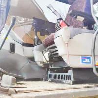 China Made in Japan used Komatsu PC220-7 excavator 22 ton with direct injection engine for sale