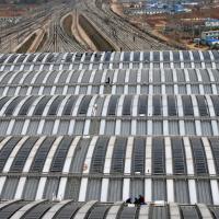 China Anti Corrosive High Efficiency Bifacial Solar Panels 182mm Europe Farm Solar System for sale