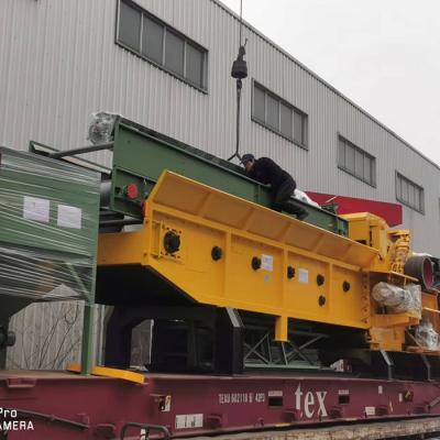 China Wood Pallet Crusher 20t/h Heavy Duty Waste Wood Crushing Machine with 160-400kW Power and 800-1400mm Roller Diameter for sale