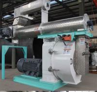 China Industrial Feed Pellet Mill Machine 1-40T/H Capacity with 250-678mm Ring Die for Poultry Livestock for sale
