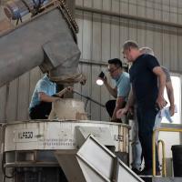China KLF880 30t/H Waste Paper Pellet Machine with 200kW Power and 880mm Ring Die for Biomass Processing for sale