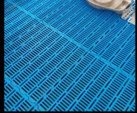 China Solar Power FRP Grating Panels Roof Top Walkways Plastic Floor Grating Sheet Panel for sale