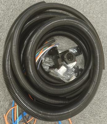 China Kuka Robot Pipeline Package High Temperature Resistance Cable Protection Hose 6 Axis for sale