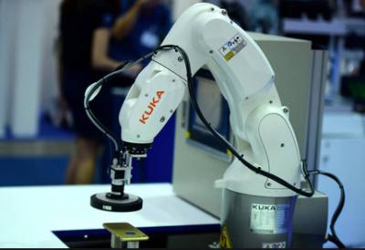 China KUKA KR 4 R600 Six Axis Industrial Robot 4kg Payload 600mm Reach for Assembly Automation for sale