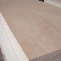 China Modern 15mm Birch Plywood Template Artificial Veneer Surface for sale