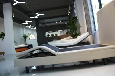 China MIENSI E4 Smart Adjustable Bed Base with Zero-Gravity Mode, 27-inch Legs & German OKIN Motors for sale
