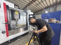 China High quality and Multi-purpose Vertical Machining Center VMC960 for sale