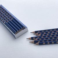 China Factory Price Graphite  Triangle 2B Bulk Wooden Black Drawing Pencil for sale