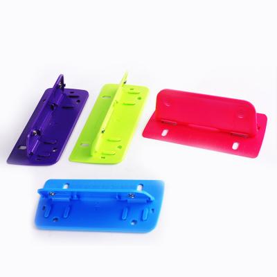China 2 Holes Plastic Punch Stationery Desktop Office Paper Hole Punch for sale