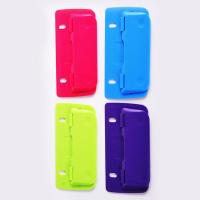 China 2 Holes Plastic Punch Stationery Desktop Office Paper Hole Punch for sale
