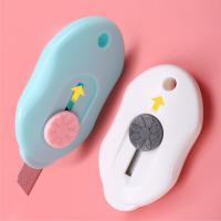 China Hot Selling Mini Lovely Pocket Durable Paper Cutter Retractable Utility Knife for School and Office for sale