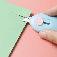 China Hot Selling Mini Lovely Pocket Durable Paper Cutter Retractable Utility Knife for School and Office for sale