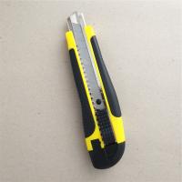 China Office stationery factory wholesale 18mm cutter knife for sale