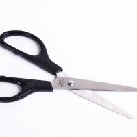 China Hot selling wholesale office and school supplies 6.5 inch black multipurpose carbon steel student scissor for sale