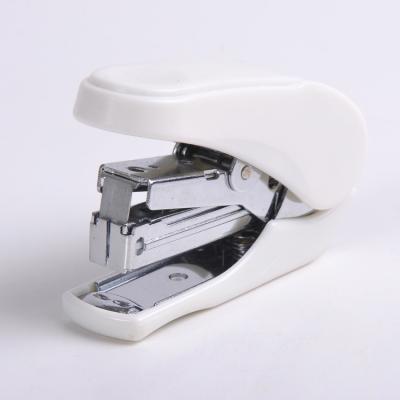 China Wholesale mini stapler office stationery 24/6 plastic mini stapler for sale