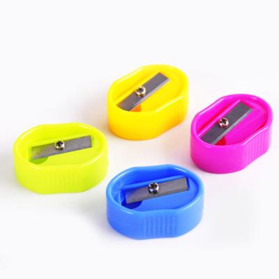 China wholesale single hole cheap plastic hot selling promotional pencil sharpeners for sale