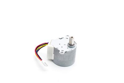China IP54 1.2Nm Holding Torque 12V Geared Stepper Motor 0.08mm Axial Play 450 G-Load for sale