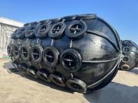 China Inflatable Floating Pneumatic Rubber Fenders 50kPa 80kPa Easy Installation for sale