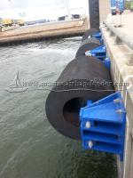 China Ship Launching Marine Rubber Fender Black With All Accessories for sale