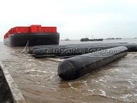 China Black Customized Ship Launching Airbag Lifting And Moving Marine Rubber Airbag for sale