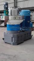 China Vertical Ring Die Pellet Machine , Electric Biomass Fuel Equipment for sale