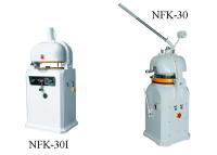 China 0.75KW Bread Baking Equipment , Semi / Full Automatic Dough Divider Rounder Machine for sale