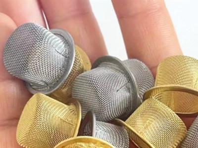 China Cap Shaped Stamping Custom Metal Mesh Filters Big Pressure Resistant for sale