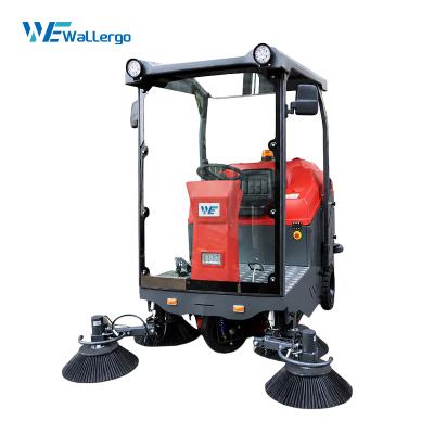 China Large Ride on Semi Enclosed Sweeper 48V 100AH Lithium Battery Electric Road Sweeper for Industrial Warehousing for sale