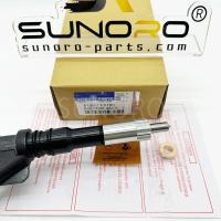 China Excavator PC450-7 SAA6D125E-3 Common Rail Injector 095000-1211 6156-11-3100 for sale