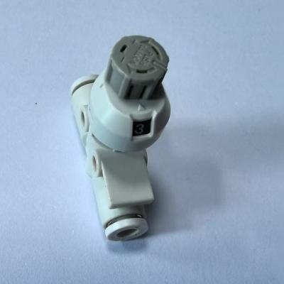 China Pneumatic Hose Fittings NPT Thread G1/8 Port Size Brass Straight Connector 100 PSI for sale