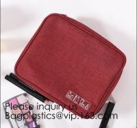 China Nylon Barrel Shaped Travel Cosmetic Bag 38x20x37.5 cm Large Capacity Makeup Organizer for sale