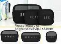 China Custom Zipper Portable Clear PVC Mesh Cosmetic Bag 22x14x7cm for Travel and Storage for sale